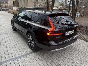 Melns Volvo V90 2021 Viļņa, ar dzinēja tilpumu 1.97 L un nobraukumu 55 tūkst. km par 33750 €, foto 4 vietnē AUTOMOTO.COM.LV