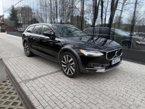 Melns Volvo V90 2021 Viļņa, ar dzinēja tilpumu 1.97 L un nobraukumu 55 tūkst. km par 33750 €, foto 5 vietnē AUTOMOTO.COM.LV