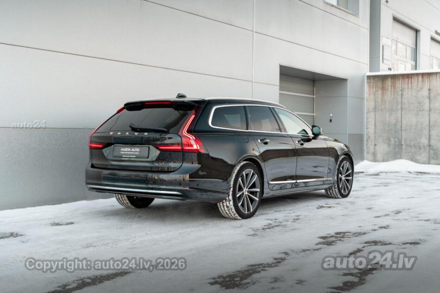 Melns Volvo V90 2021 Tartu, ar dzinēja tilpumu 2.00 L un nobraukumu 162 tūkst. km par 30900 €, foto 2 vietnē AUTOMOTO.COM.LV