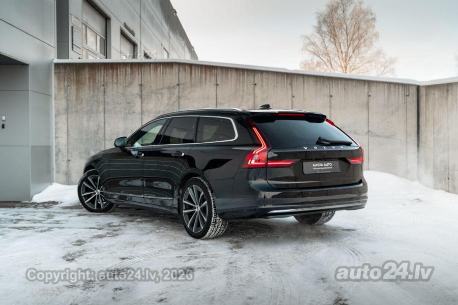 Melns Volvo V90 2021 Tartu, ar dzinēja tilpumu 2.00 L un nobraukumu 162 tūkst. km par 30900 €, foto 13 vietnē AUTOMOTO.COM.LV