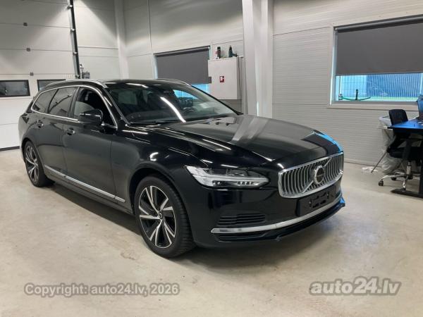 Black Volvo V90 2021 in Tartu, with an engine capacity of 2.00 L and mileage of 139 thousand km for 24900 €, photo 2 on AUTOMOTO.COM.LV