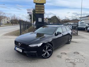 Black Volvo V90 2021 in Tartu, with an engine capacity of 2.00 L and mileage of 233 thousand km for 24990 €, photo 2 on AUTOMOTO.COM.LV