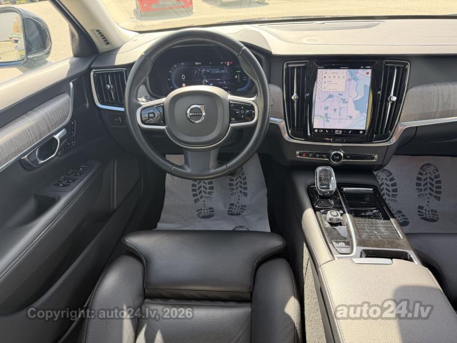 Melns Volvo V90 2021 Tartu, ar dzinēja tilpumu 2.00 L un nobraukumu 138 tūkst. km par 29999 €, foto 13 vietnē AUTOMOTO.COM.LV