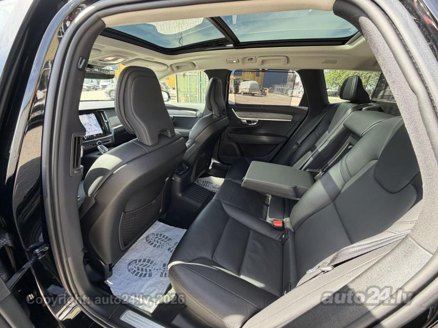 Melns Volvo V90 2021 Tartu, ar dzinēja tilpumu 2.00 L un nobraukumu 138 tūkst. km par 29999 €, foto 14 vietnē AUTOMOTO.COM.LV