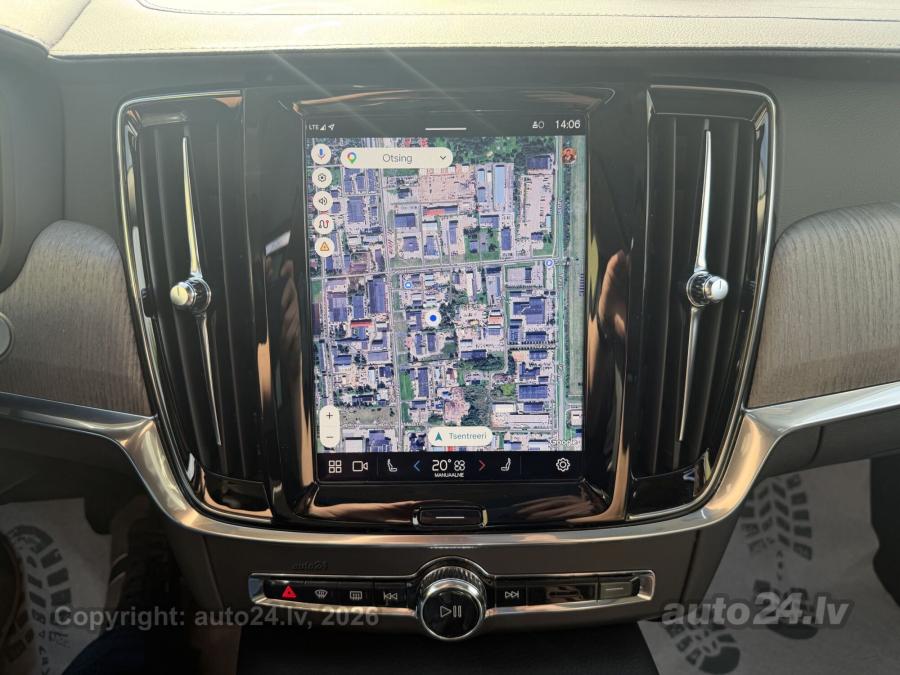 Melns Volvo V90 2021 Tartu, ar dzinēja tilpumu 2.00 L un nobraukumu 138 tūkst. km par 29999 €, foto 23 vietnē AUTOMOTO.COM.LV