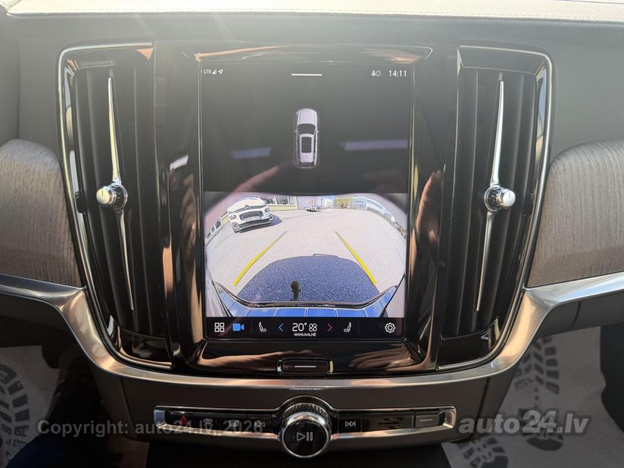 Melns Volvo V90 2021 Tartu, ar dzinēja tilpumu 2.00 L un nobraukumu 138 tūkst. km par 29999 €, foto 26 vietnē AUTOMOTO.COM.LV
