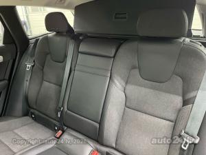 Black Volvo V90 2021 in Tartu, with an engine capacity of 2.00 L and mileage of 228 thousand km for 20900 €, photo 12 on AUTOMOTO.COM.LV
