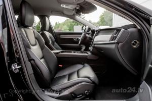 Melns Volvo V90 2021 Pērnava, ar dzinēja tilpumu 2.00 L un nobraukumu 150 tūkst. km par 28900 €, foto 14 vietnē AUTOMOTO.COM.LV