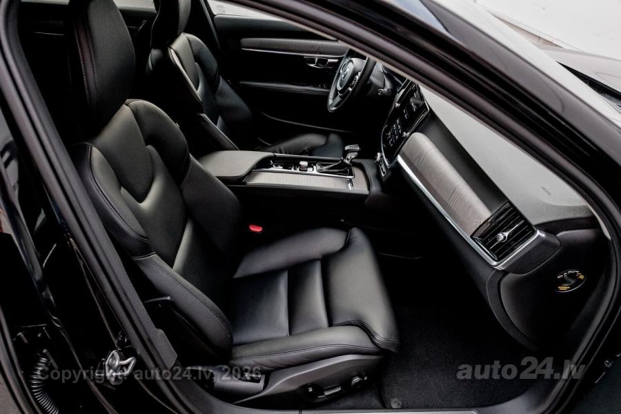 Melns Volvo V90 2021 Pērnava, ar dzinēja tilpumu 2.00 L un nobraukumu 150 tūkst. km par 28900 €, foto 15 vietnē AUTOMOTO.COM.LV