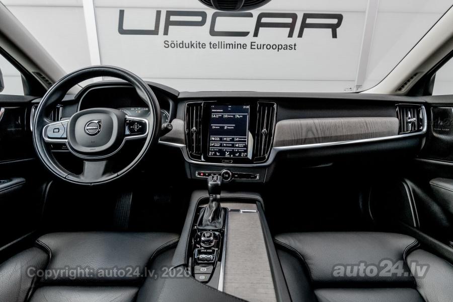 Melns Volvo V90 2021 Pērnava, ar dzinēja tilpumu 2.00 L un nobraukumu 150 tūkst. km par 28900 €, foto 18 vietnē AUTOMOTO.COM.LV