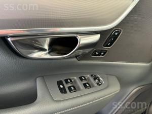Melns Volvo V90 2021 Rīga, ar dzinēja tilpumu 2.00 L un nobraukumu 93 tūkst. km par 29990 €, foto 8 vietnē AUTOMOTO.COM.LV