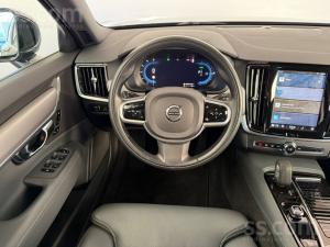 Melns Volvo V90 2021 Rīga, ar dzinēja tilpumu 2.00 L un nobraukumu 93 tūkst. km par 29990 €, foto 10 vietnē AUTOMOTO.COM.LV