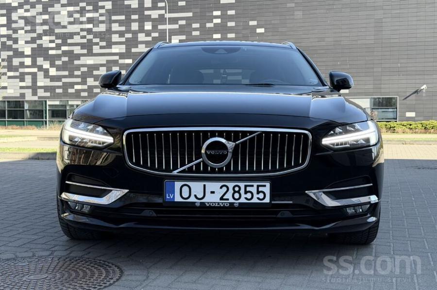Melns Volvo V90 2021 Jelgava, ar dzinēja tilpumu 2.00 L un nobraukumu 166 tūkst. km par 20499 €, foto 1 vietnē AUTOMOTO.COM.LV