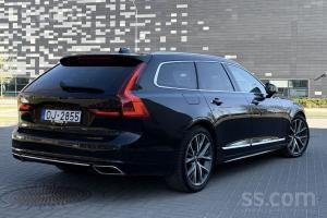 Melns Volvo V90 2021 Jelgava, ar dzinēja tilpumu 2.00 L un nobraukumu 166 tūkst. km par 20499 €, foto 8 vietnē AUTOMOTO.COM.LV