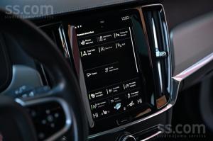 Melns Volvo V90 2021 Jelgava, ar dzinēja tilpumu 2.00 L un nobraukumu 166 tūkst. km par 20499 €, foto 23 vietnē AUTOMOTO.COM.LV