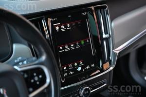 Melns Volvo V90 2021 Jelgava, ar dzinēja tilpumu 2.00 L un nobraukumu 166 tūkst. km par 20499 €, foto 25 vietnē AUTOMOTO.COM.LV