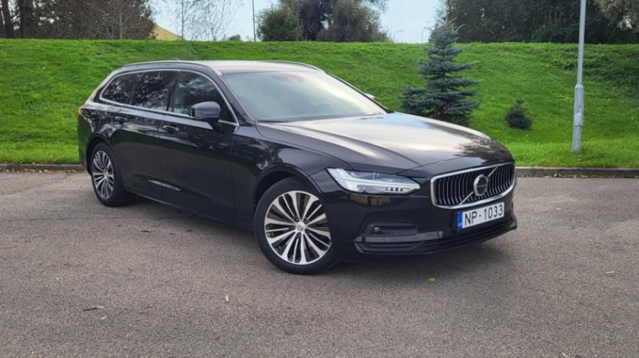 Melns Volvo V90 2021 Rīga, ar dzinēja tilpumu 2.00 L un nobraukumu 63 tūkst. km par 28000 €, foto 1 vietnē AUTOMOTO.COM.LV
