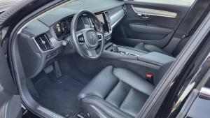 Melns Volvo V90 2021 Rīga, ar dzinēja tilpumu 2.00 L un nobraukumu 63 tūkst. km par 28000 €, foto 7 vietnē AUTOMOTO.COM.LV