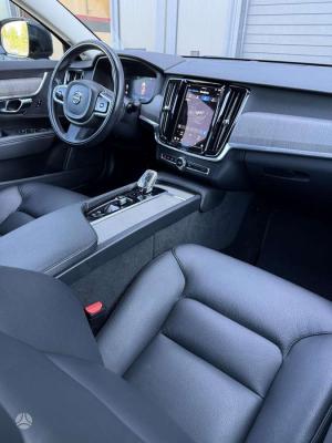 Melns Volvo V90 2021 Viļņa, ar dzinēja tilpumu 1.97 L un nobraukumu 117 tūkst. km par 27500 €, foto 14 vietnē AUTOMOTO.COM.LV