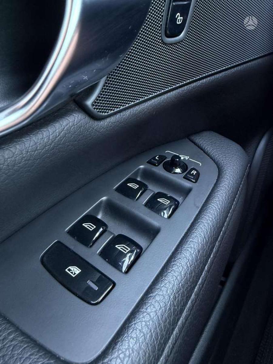 Melns Volvo V90 2021 Viļņa, ar dzinēja tilpumu 1.97 L un nobraukumu 117 tūkst. km par 27500 €, foto 22 vietnē AUTOMOTO.COM.LV