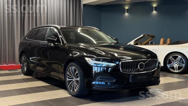Black Volvo V90 2021 in Riga, with an engine capacity of 2.00 L and mileage of 70 thousand km for 25490 €, photo 5 on AUTOMOTO.COM.LV