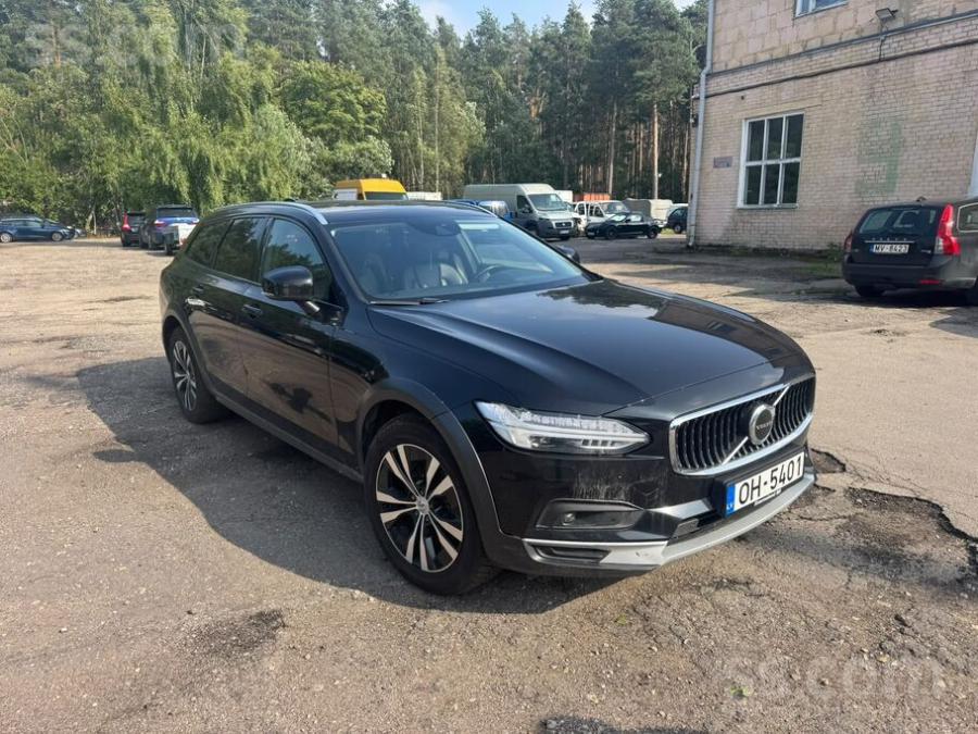 Melns Volvo V90 2021 Rīga, ar dzinēja tilpumu 2.00 L un nobraukumu 0 tūkst. km par 18000 €, foto 3 vietnē AUTOMOTO.COM.LV