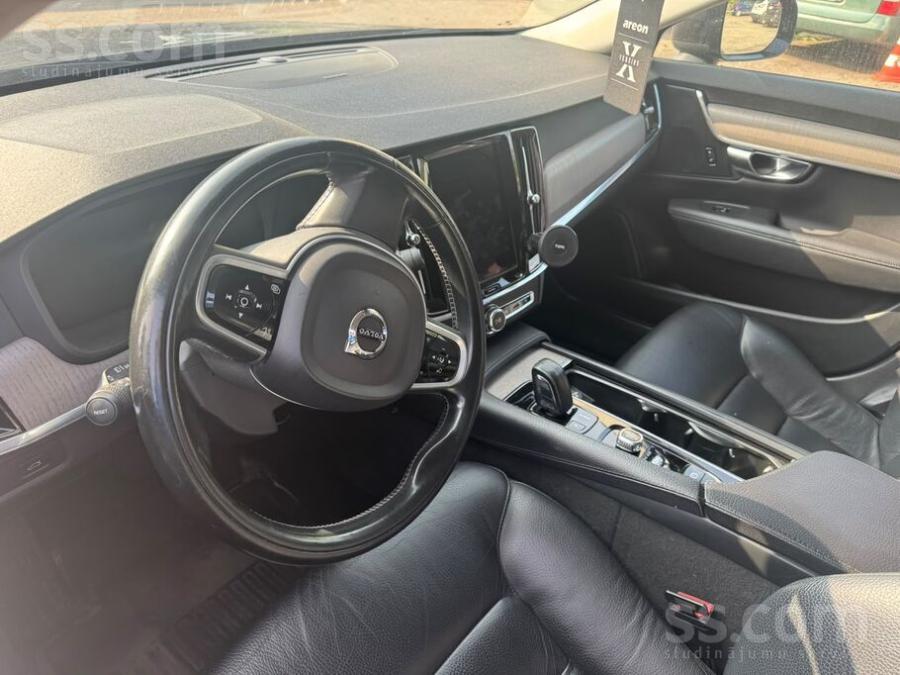 Melns Volvo V90 2021 Rīga, ar dzinēja tilpumu 2.00 L un nobraukumu 0 tūkst. km par 18000 €, foto 6 vietnē AUTOMOTO.COM.LV