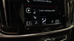 Melns Volvo V90 2021 Rīga, ar dzinēja tilpumu 2.00 L un nobraukumu 70 tūkst. km par 25490 €, foto 16 vietnē AUTOMOTO.COM.LV
