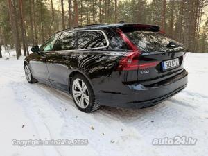 Black Volvo V90 2022 in Johvi, with an engine capacity of 2.00 L and mileage of 93 thousand km for 28500 €, photo 6 on AUTOMOTO.COM.LV