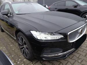 Melns Volvo V90 2022 Viļņa, ar dzinēja tilpumu 2.00 L un nobraukumu 109 tūkst. km par 24990 €, foto 4 vietnē AUTOMOTO.COM.LV