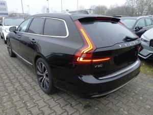 Melns Volvo V90 2022 Viļņa, ar dzinēja tilpumu 2.00 L un nobraukumu 109 tūkst. km par 24990 €, foto 6 vietnē AUTOMOTO.COM.LV