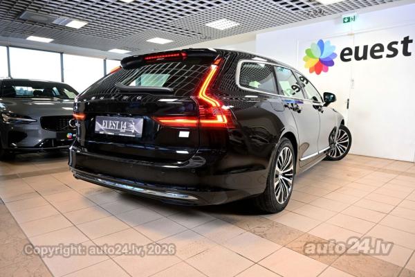 Melns Volvo V90 2022 Tallina, ar dzinēja tilpumu 2.00 L un nobraukumu 95 tūkst. km par 34880 €, foto 3 vietnē AUTOMOTO.COM.LV