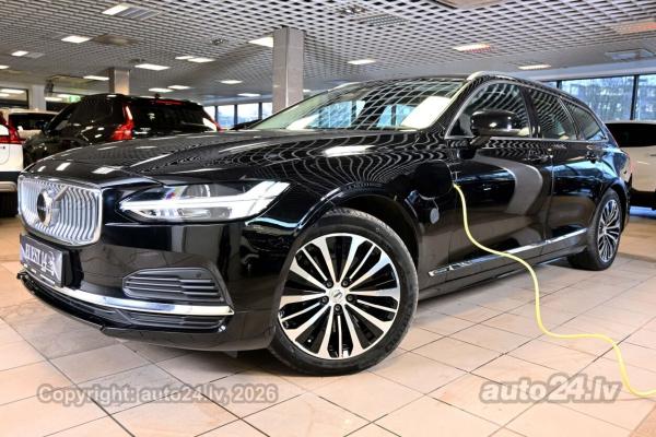 Melns Volvo V90 2022 Tallina, ar dzinēja tilpumu 2.00 L un nobraukumu 95 tūkst. km par 34880 €, foto 4 vietnē AUTOMOTO.COM.LV