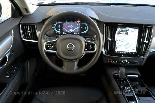 Melns Volvo V90 2022 Tallina, ar dzinēja tilpumu 2.00 L un nobraukumu 95 tūkst. km par 34880 €, foto 7 vietnē AUTOMOTO.COM.LV