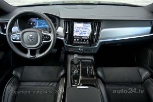 Melns Volvo V90 2022 Tallina, ar dzinēja tilpumu 2.00 L un nobraukumu 140 tūkst. km par 32990 €, foto 18 vietnē AUTOMOTO.COM.LV