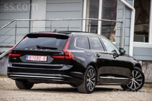 Melns Volvo V90 2022 Tukums, ar dzinēja tilpumu 2.00 L un nobraukumu 194 tūkst. km par 22800 €, foto 6 vietnē AUTOMOTO.COM.LV