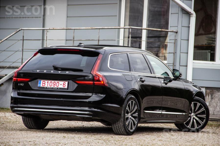 Melns Volvo V90 2022 Tukums, ar dzinēja tilpumu 2.00 L un nobraukumu 194 tūkst. km par 22800 €, foto 6 vietnē AUTOMOTO.COM.LV