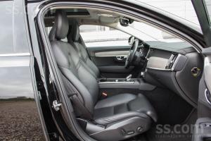 Melns Volvo V90 2022 Tukums, ar dzinēja tilpumu 2.00 L un nobraukumu 194 tūkst. km par 22800 €, foto 12 vietnē AUTOMOTO.COM.LV