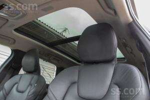 Melns Volvo V90 2022 Tukums, ar dzinēja tilpumu 2.00 L un nobraukumu 194 tūkst. km par 22800 €, foto 13 vietnē AUTOMOTO.COM.LV