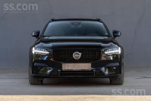 Melns Volvo V90 2022 Jelgava, ar dzinēja tilpumu 2.00 L un nobraukumu 205 tūkst. km par 23000 €, foto 3 vietnē AUTOMOTO.COM.LV
