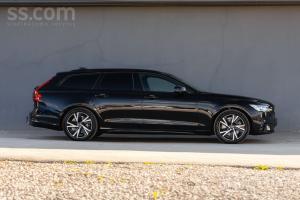 Melns Volvo V90 2022 Jelgava, ar dzinēja tilpumu 2.00 L un nobraukumu 205 tūkst. km par 23000 €, foto 5 vietnē AUTOMOTO.COM.LV