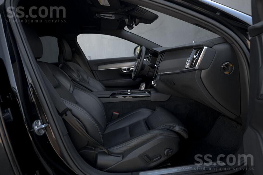 Melns Volvo V90 2022 Jelgava, ar dzinēja tilpumu 2.00 L un nobraukumu 205 tūkst. km par 23000 €, foto 10 vietnē AUTOMOTO.COM.LV