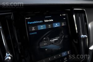 Melns Volvo V90 2022 Jelgava, ar dzinēja tilpumu 2.00 L un nobraukumu 205 tūkst. km par 23000 €, foto 23 vietnē AUTOMOTO.COM.LV