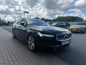 Melns Volvo V90 2022 Peetri, ar dzinēja tilpumu 2.00 L un nobraukumu 73 tūkst. km par 31100 €, foto 3 vietnē AUTOMOTO.COM.LV