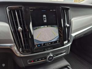 Black Volvo V90 2022 in Panevezys, with an engine capacity of 1.97 L and mileage of 423 thousand km for 12100 €, photo 18 on AUTOMOTO.COM.LV