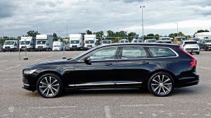Melns Volvo V90 2022 Viļņa, ar dzinēja tilpumu 1.97 L un nobraukumu 243 tūkst. km par 19100 €, foto 10 vietnē AUTOMOTO.COM.LV