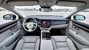 Melns Volvo V90 2022 Viļņa, ar dzinēja tilpumu 1.97 L un nobraukumu 243 tūkst. km par 19100 €, foto 15 vietnē AUTOMOTO.COM.LV