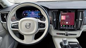 Melns Volvo V90 2022 Viļņa, ar dzinēja tilpumu 1.97 L un nobraukumu 243 tūkst. km par 19100 €, foto 25 vietnē AUTOMOTO.COM.LV