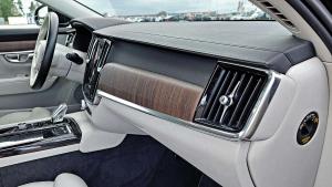 Melns Volvo V90 2022 Viļņa, ar dzinēja tilpumu 1.97 L un nobraukumu 243 tūkst. km par 19100 €, foto 33 vietnē AUTOMOTO.COM.LV