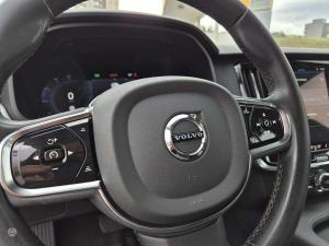 Black Volvo V90 2022 in Panevezys, with an engine capacity of 1.97 L and mileage of 474 thousand km for 11600 €, photo 15 on AUTOMOTO.COM.LV